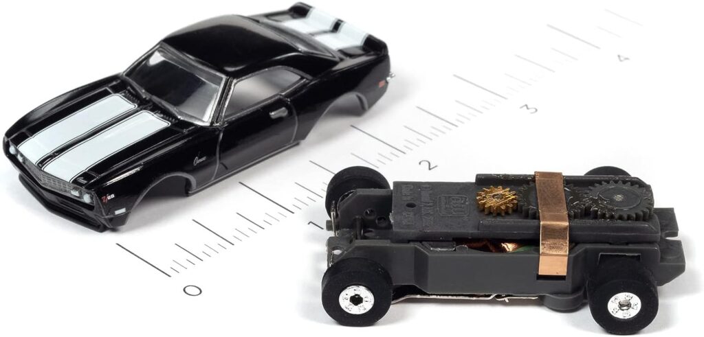 Auto World Thunderjet 1968 Chevrolet Camaro Z28 (Black) HO Scale Slot ...