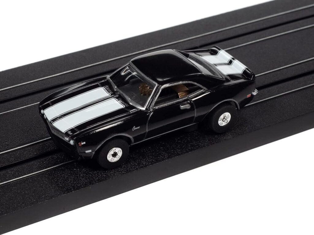 Auto World Thunderjet 1968 Chevrolet Camaro Z28 (Black) HO Scale Slot ...